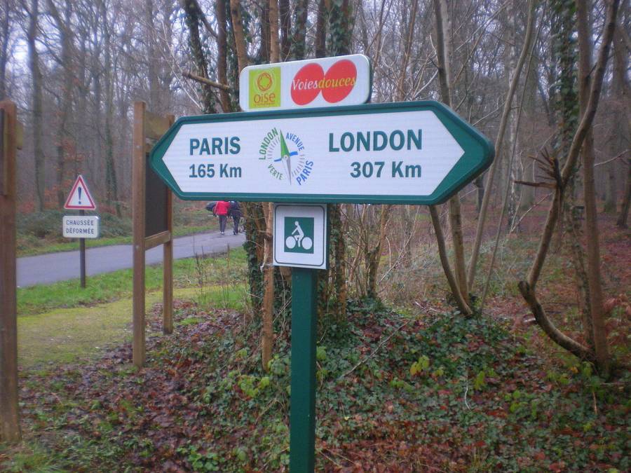Paris-London: 400 km along the Avenue Verte - Bicycle Touring
